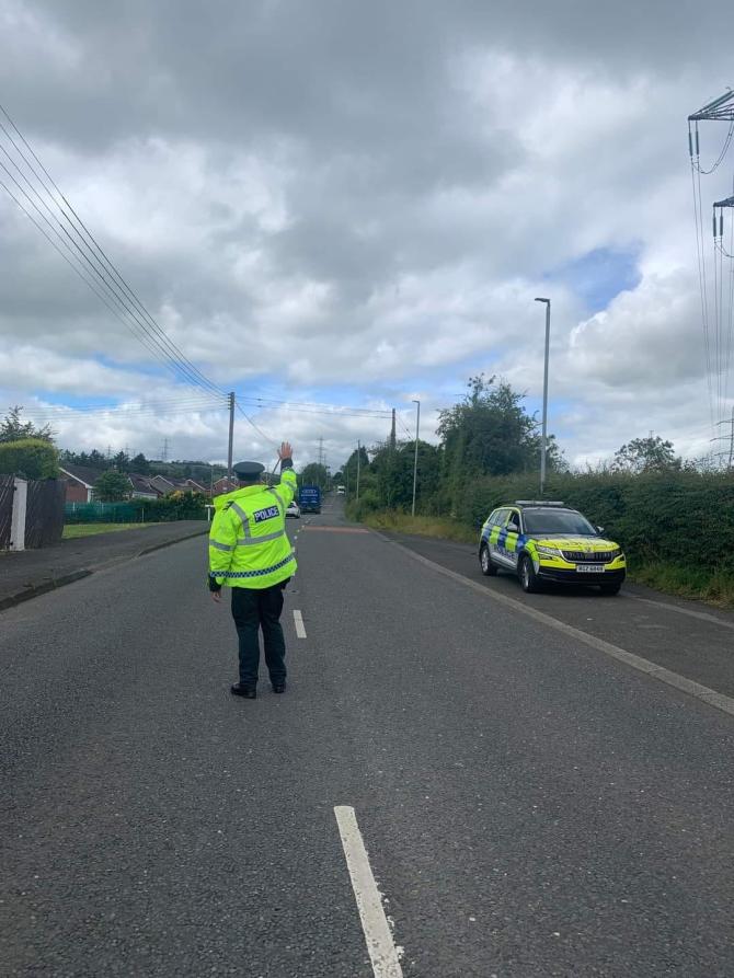 Broken down lorry causing obstruction - Your Lurgan